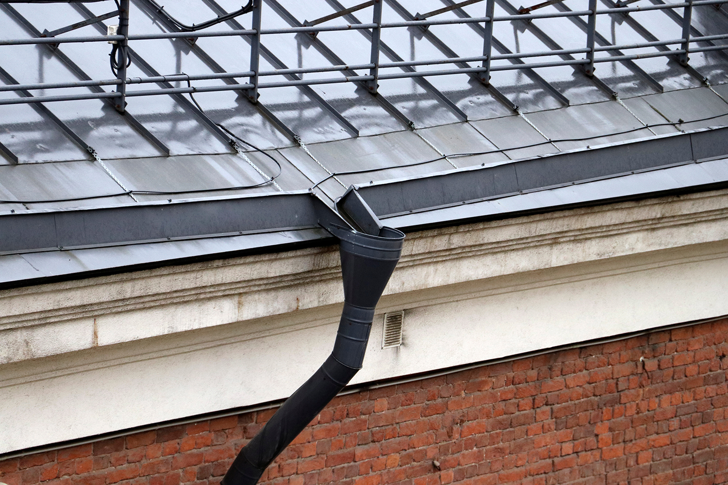 How Important is Ice Dam Prevention for Your Commercial Roof?